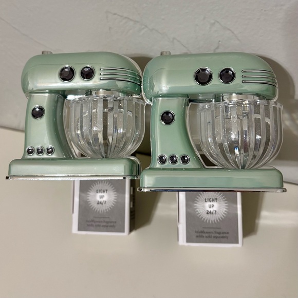 Starbucks | Accents | Bath Body Works Kitchen Stand Mixer Wallflower ...